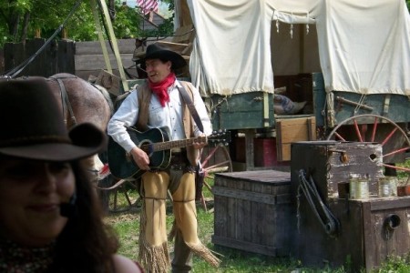 South Dakota’s Red Wall Canyon Cowboy Music Festival | Alyssa v. Nature